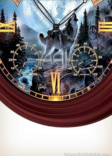 Majestic Presence Wolf Atomic Clock | Premium Wall Clocks - Cuckoo ...